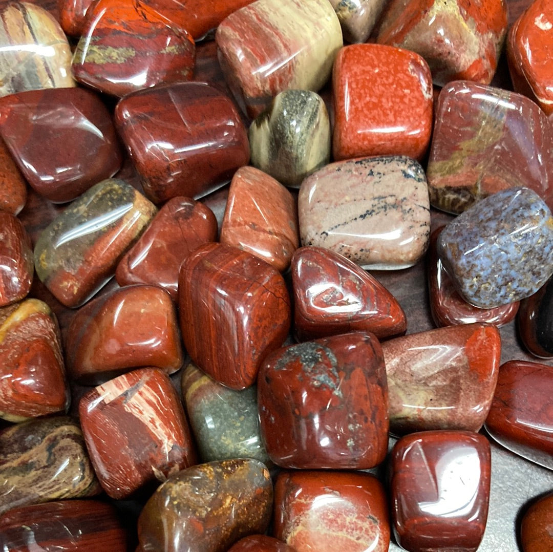 Poppy Jasper Tumbled .5"- .75" – Kuantum Life
